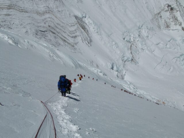 Everest 2024: Who's Climbing This Year? - The Blog on alanarnette.com